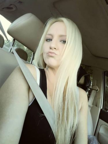 216 713 5789 Offers Body Rubs In Cleveland